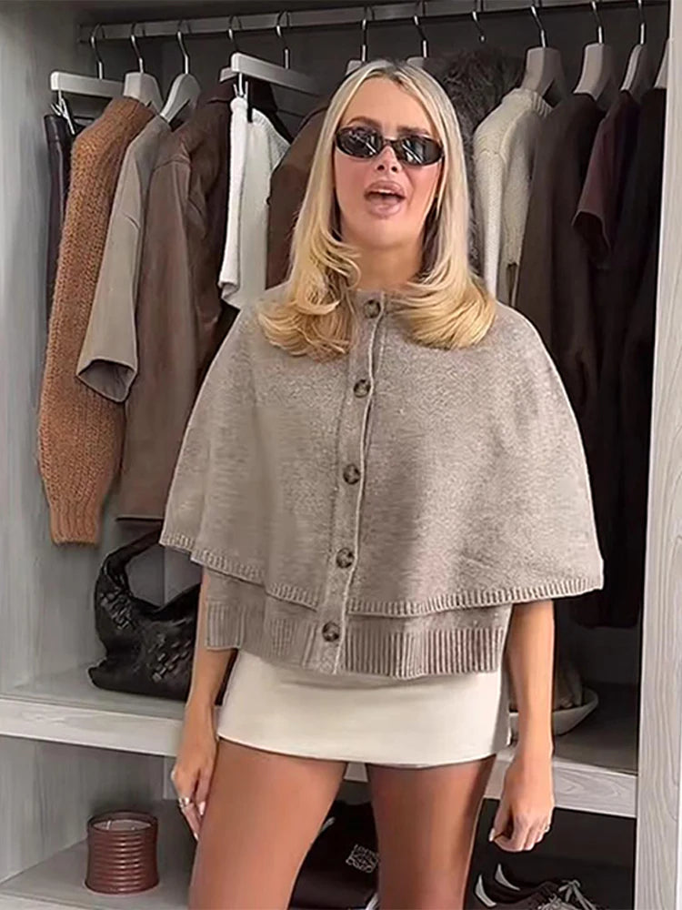 Brielle | Cape Coat – Style-Montreal.com